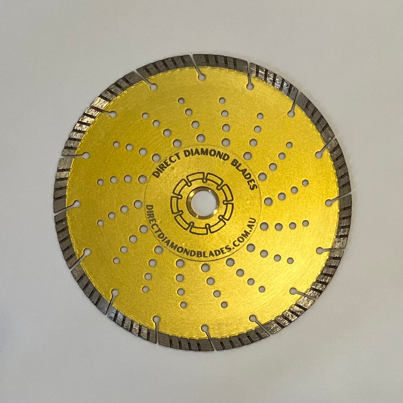 Diamond Blade: Concrete 9″ Wet/Dry High Performance – Direct Diamond Blades